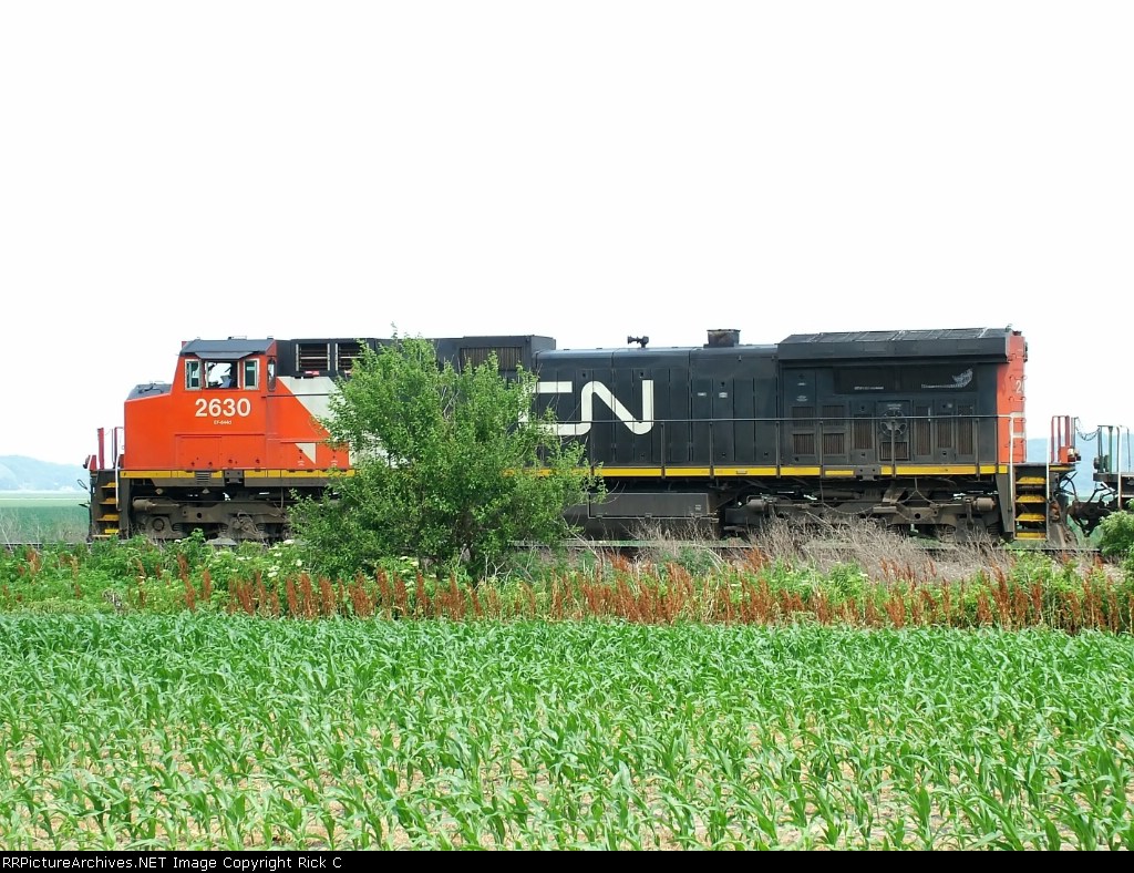 CN 2630 Side View